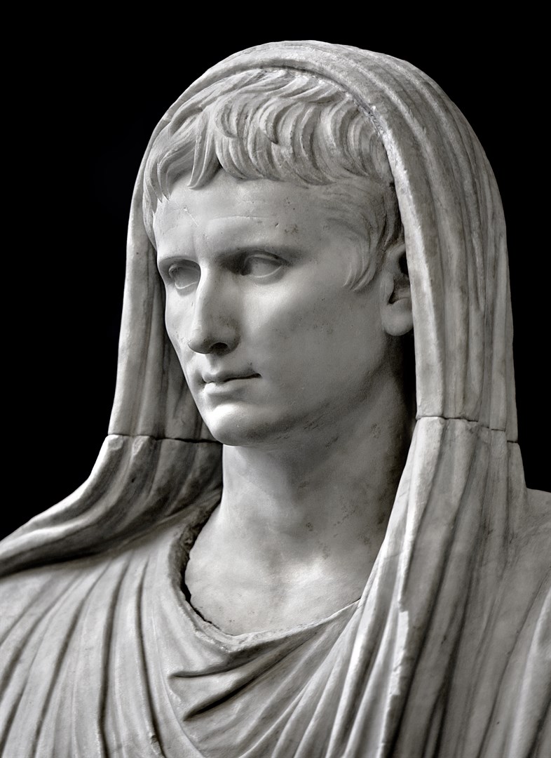 Portraiture of Augustus | The Multidisciplinarian