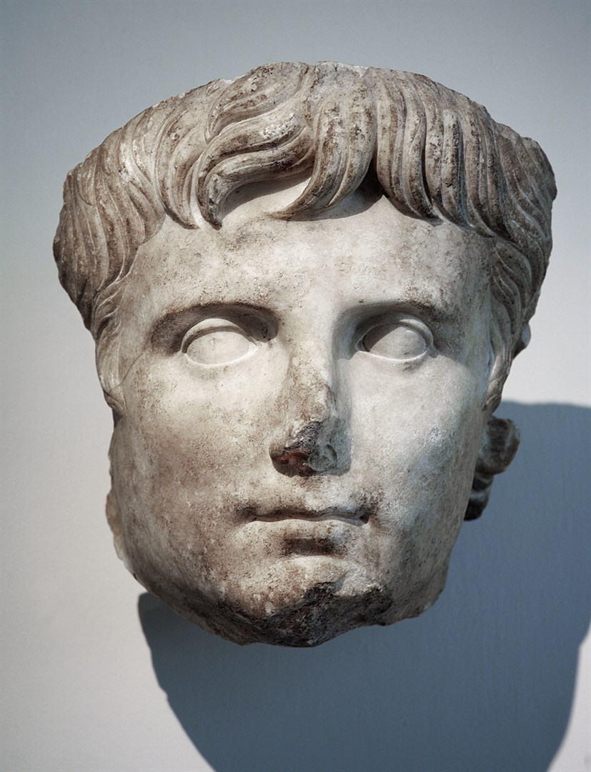 Portraiture of Augustus | The Multidisciplinarian