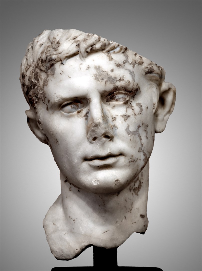 Portraiture of Augustus | The Multidisciplinarian