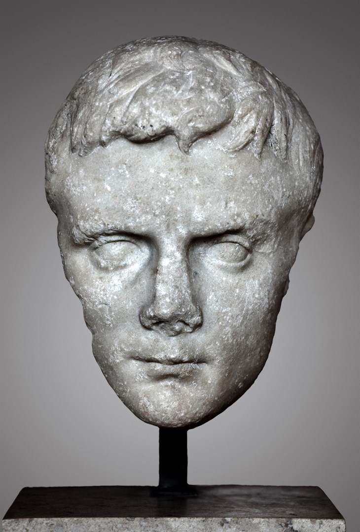 Portraiture of Augustus | The Multidisciplinarian