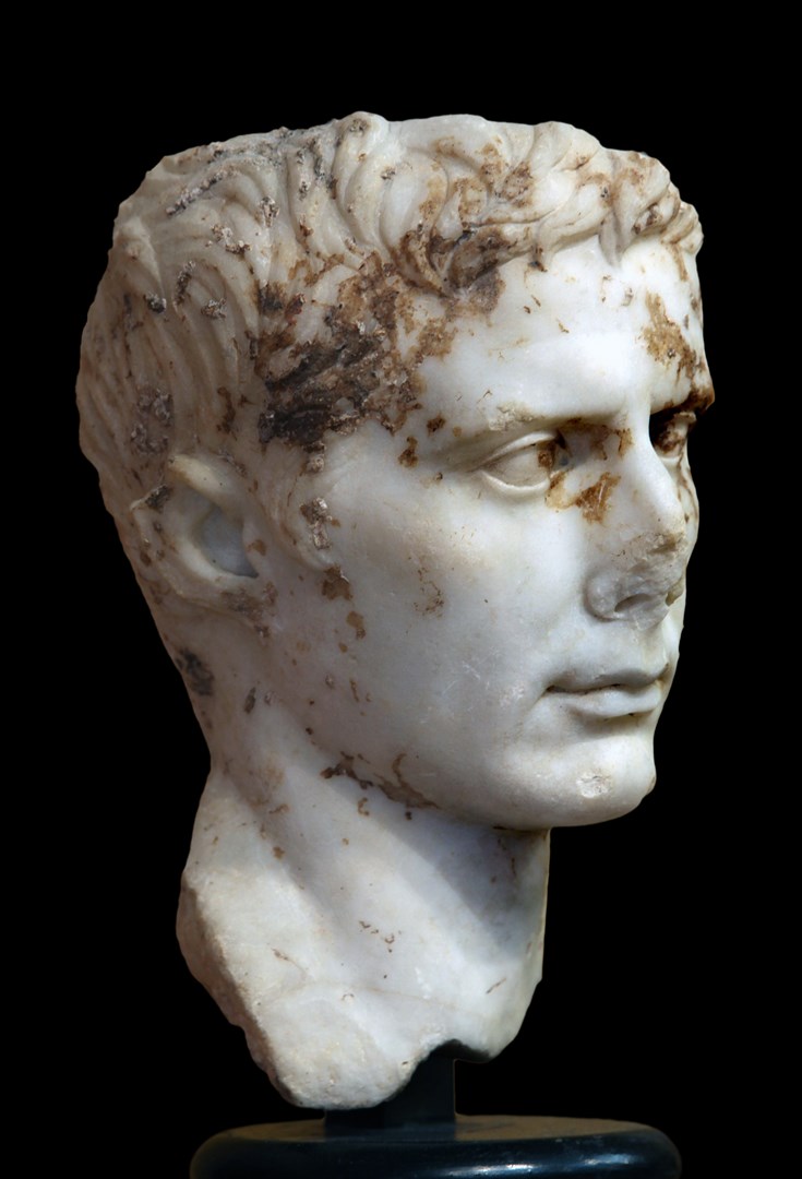 Portraiture of Augustus | The Multidisciplinarian